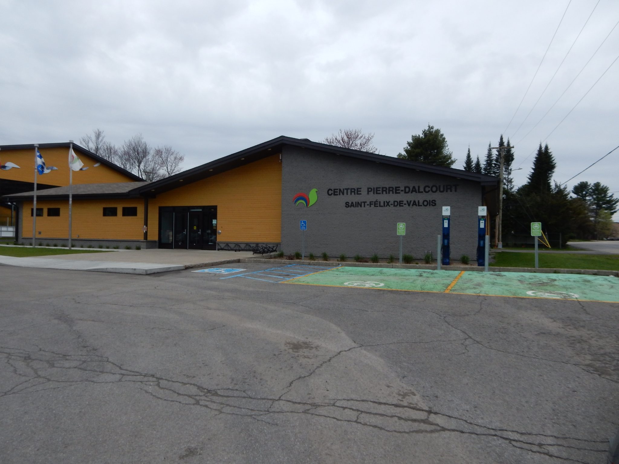 Centre Pierre Dalcourt / Adresse : 4999 Rue Coutu, Saint-Félix-de ...